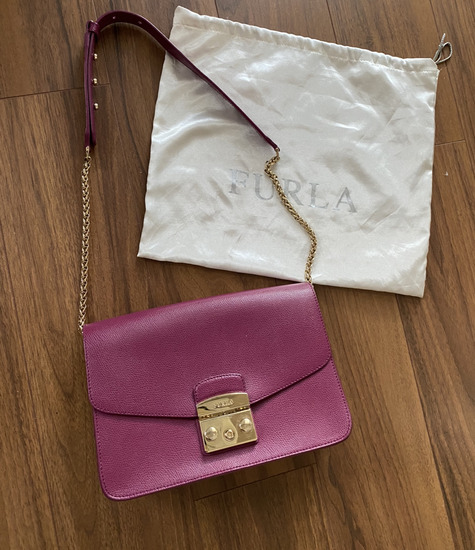 Furla kozna torba metropolitan 25x18