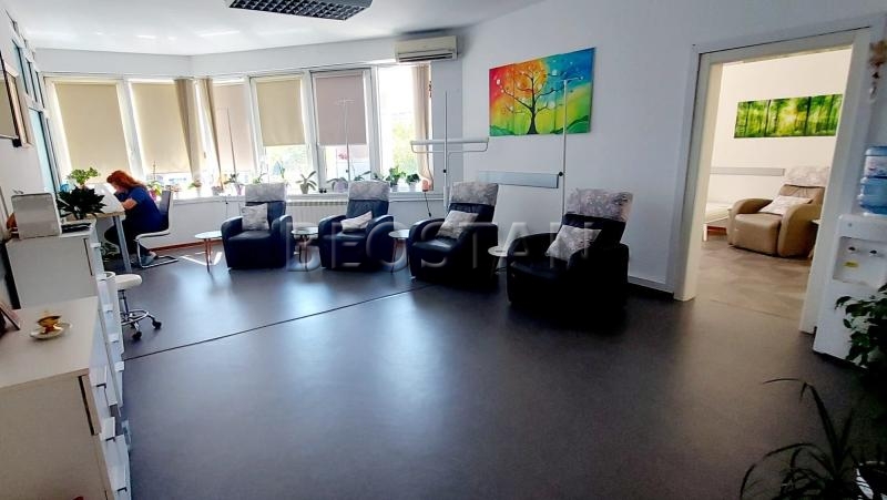 Novi Beograd - YUBC #58682 1.500 €