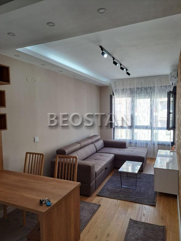 Centar - Djeram #1458705
800 €