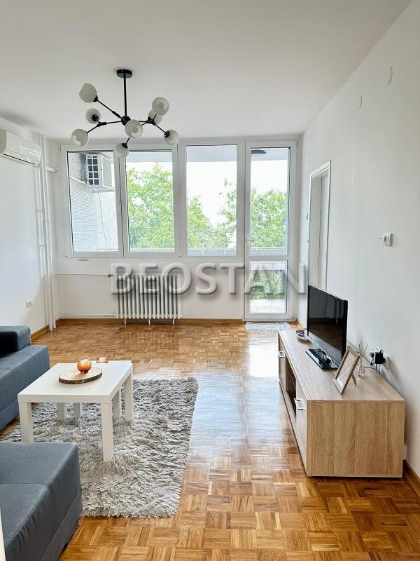 Zemun - Kej #58739
750 €