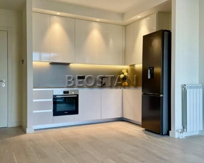 Centar - Beograd na vodi BW #58785
1.100 €