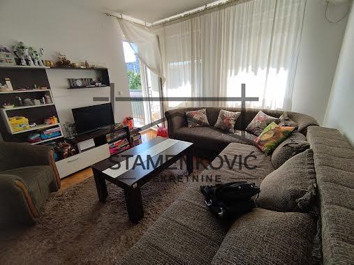 Prelep trosoban stan na Bul.Evrope ID#6632 146.000 €