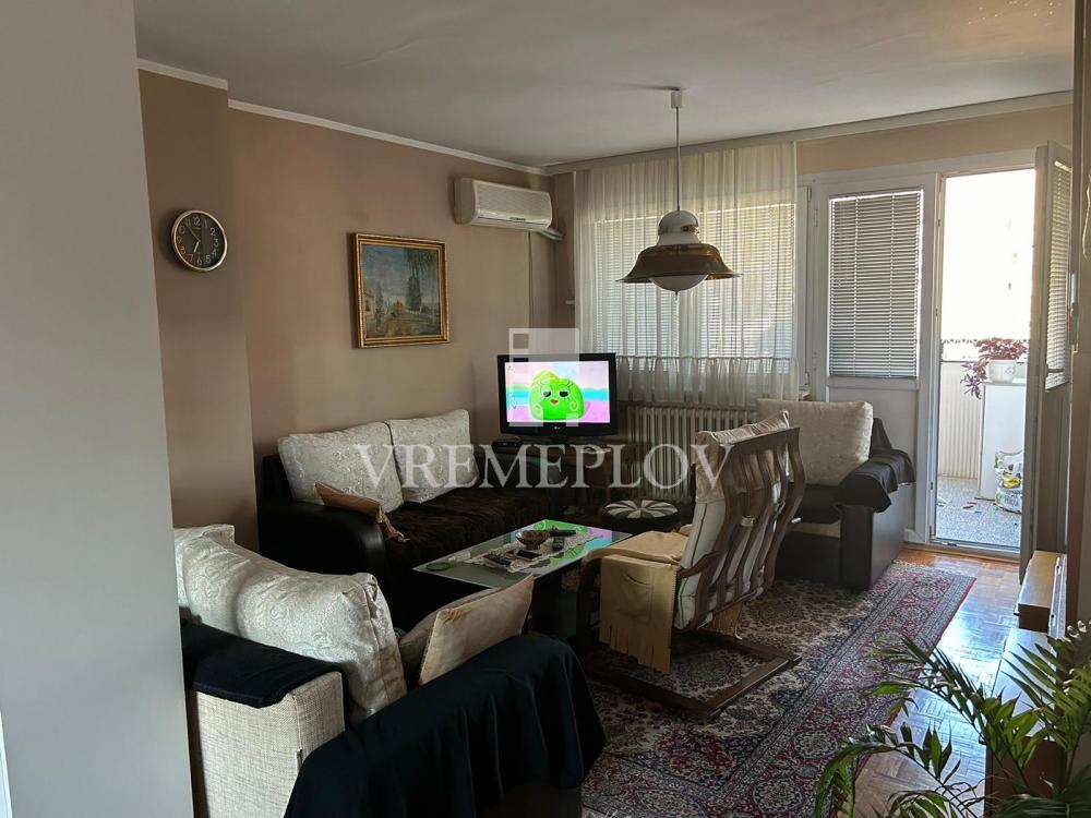 2.5 Stan Novi Beograd ID#2090 220.000 €