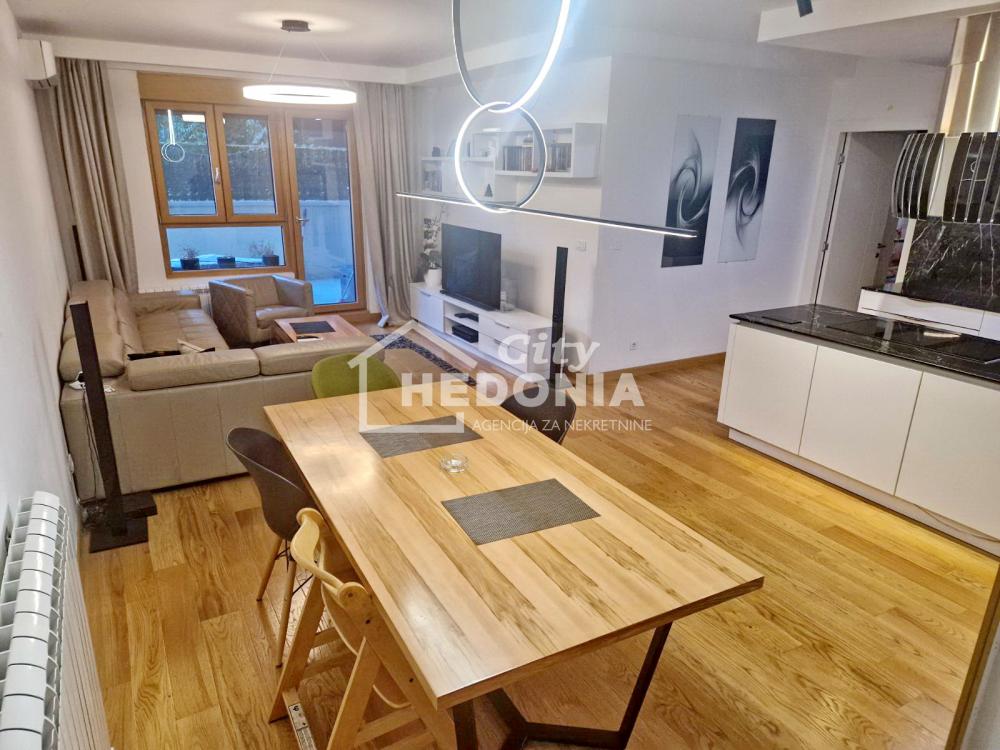 Wellport, nov, luksuzan 4.0 sa baštom ID#9558
460.000 €