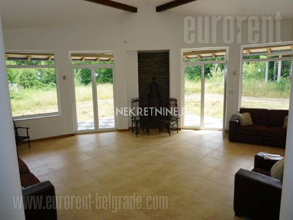 #38527, Izdavanje, Kuća, VRNJAČKA BANJA, 1200 EUR