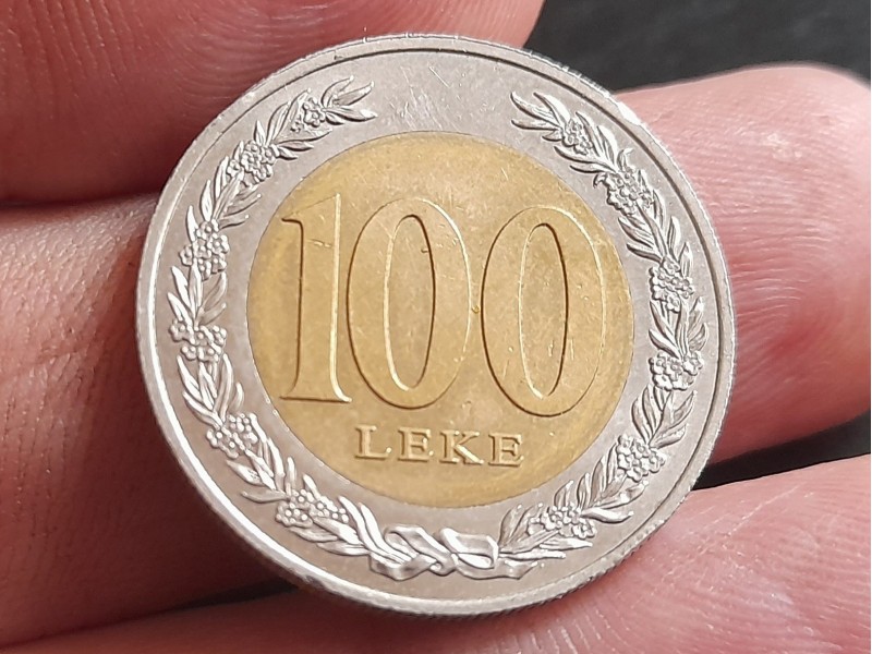 Albanija, 100 leka 2000