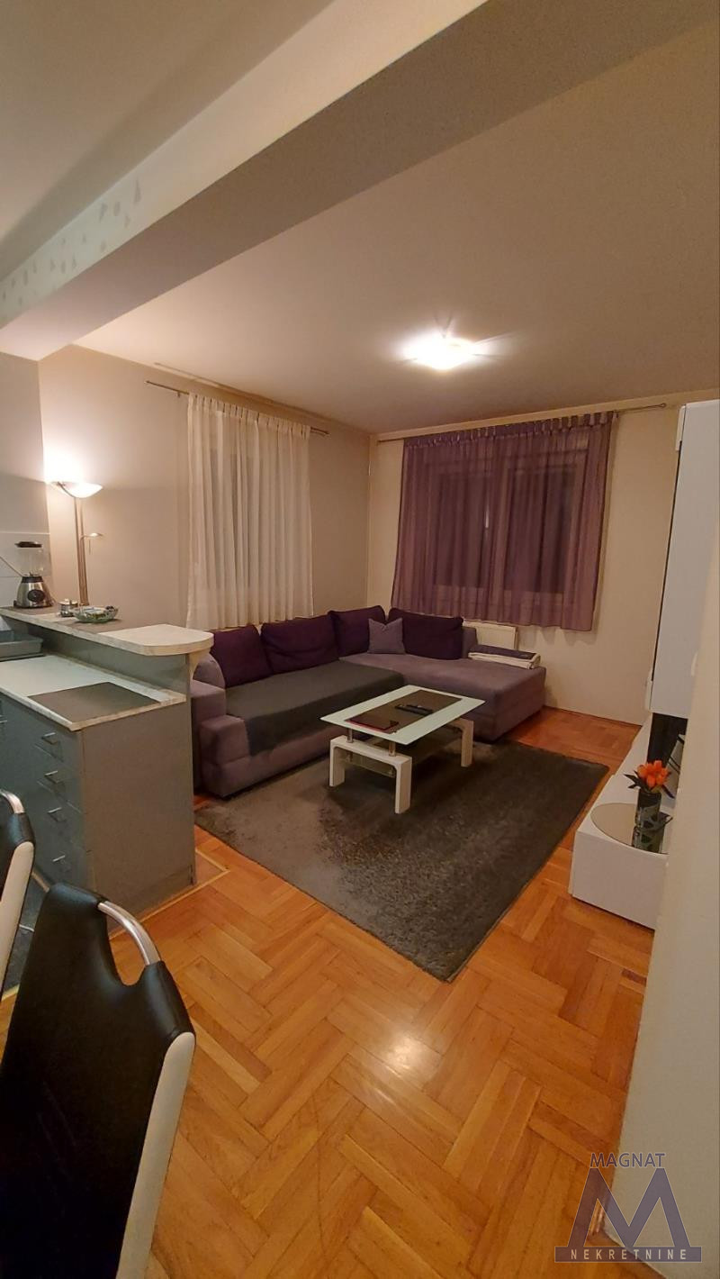 Stan,NOVI SAD,GRBAVICA,kv: 50, € 133900, ID: 1018945