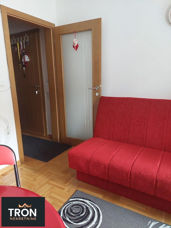 Apartman u blizini Snežnika 31m2