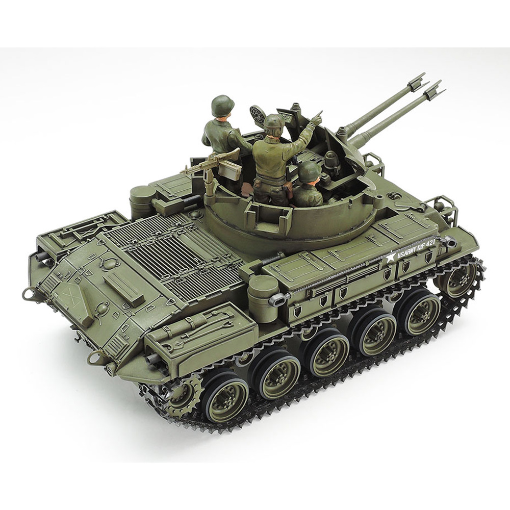 1:35 US M42 Duster w:3 Figures