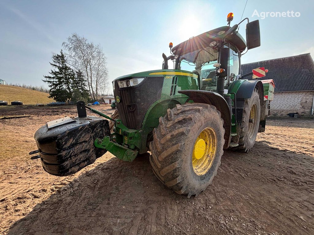 John Deere 7310R traktor točkaš