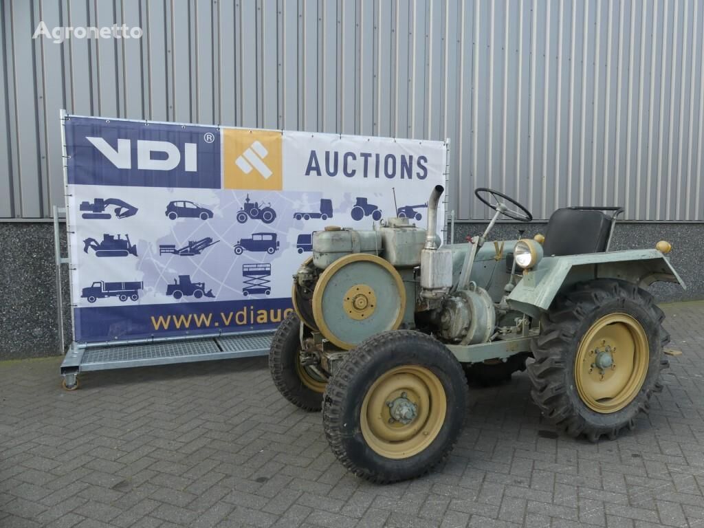 Prodaje se IFA 65 traktor točkaš na aukciji