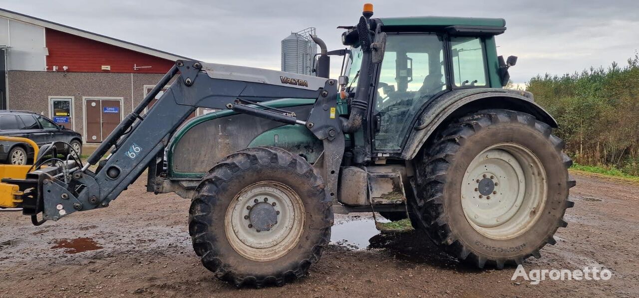 Valtra T 171 traktor točkaš