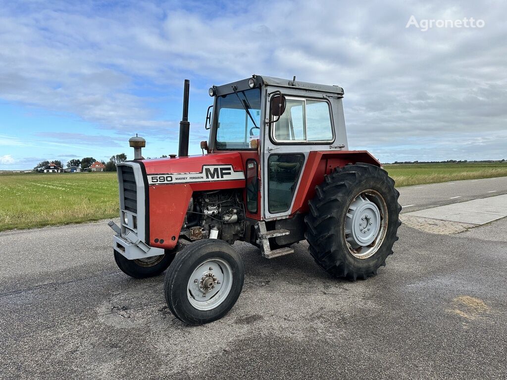 Massey Ferguson 590 traktor točkaš