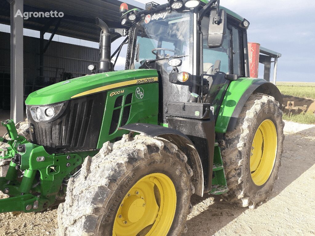 John Deere 6100M traktor točkaš