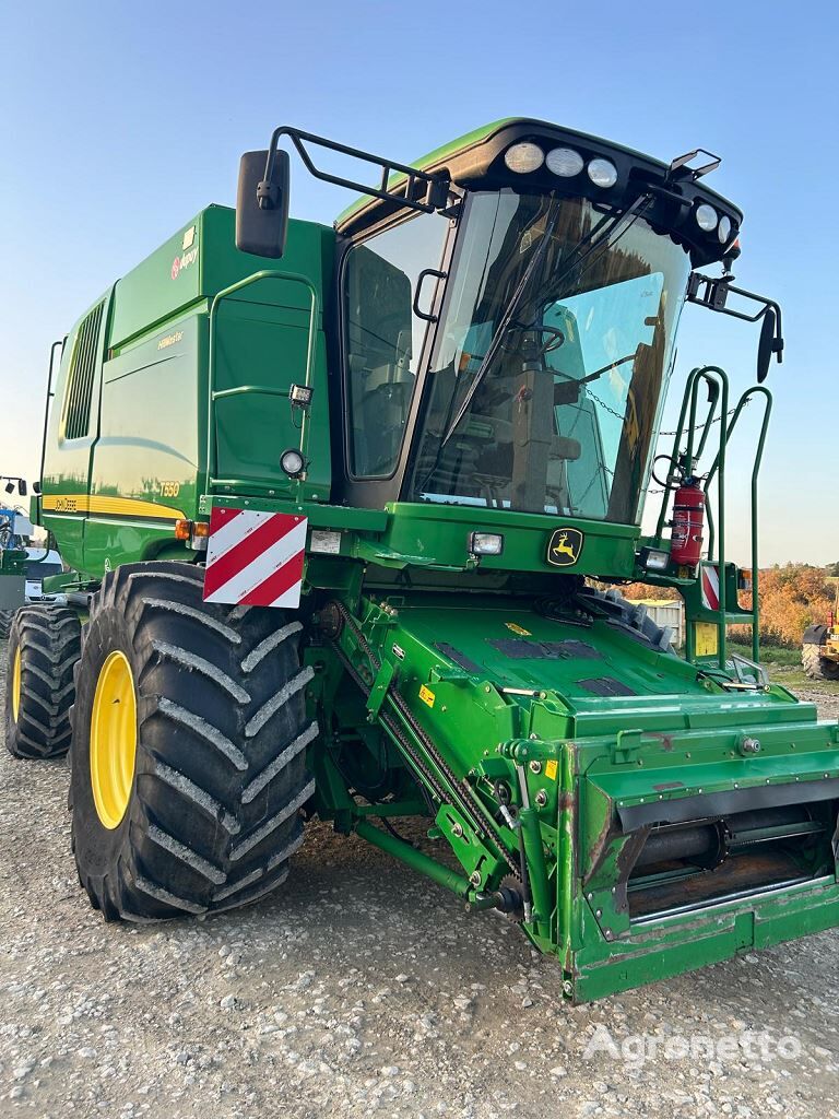 John Deere T550 kombajn za žito