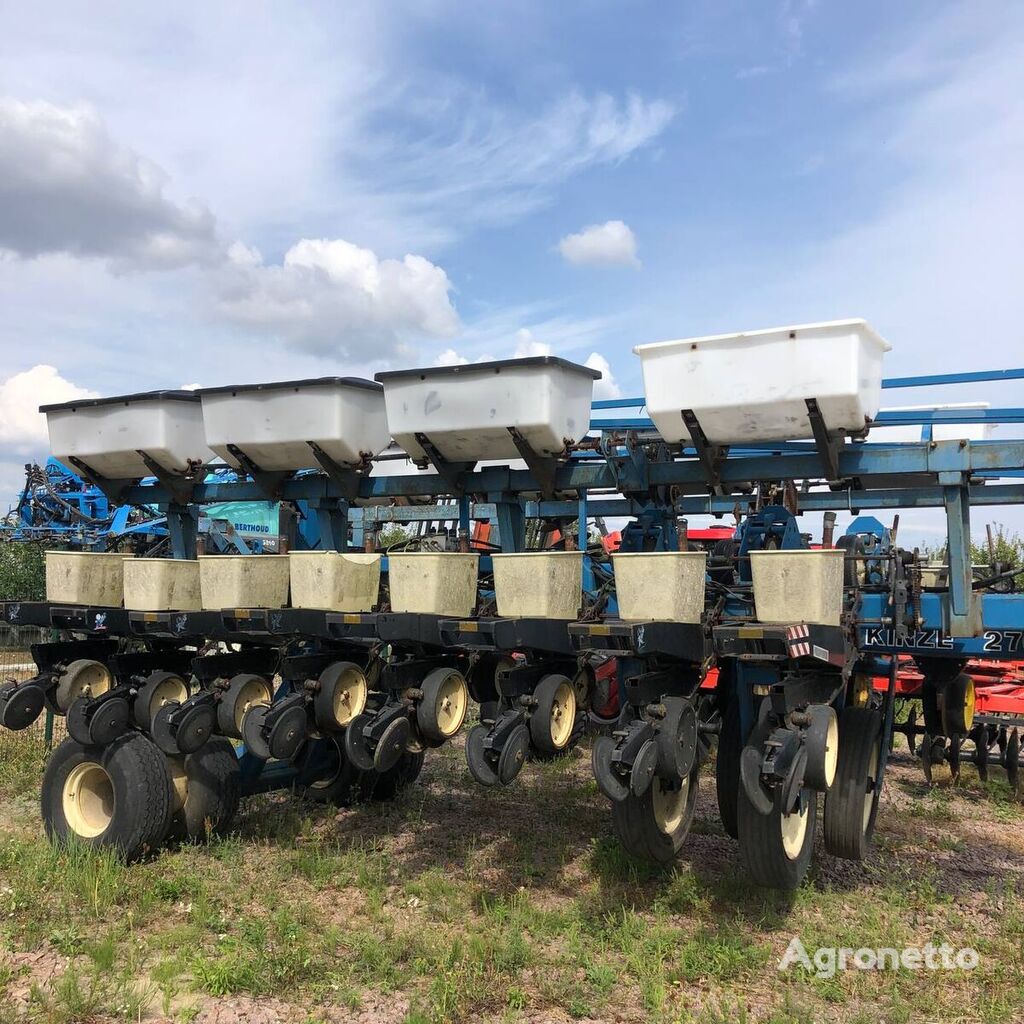 Kinze 2700 pneumatska precizna sejalica