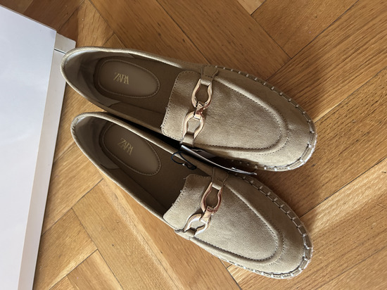 Zara nove mokasine 37