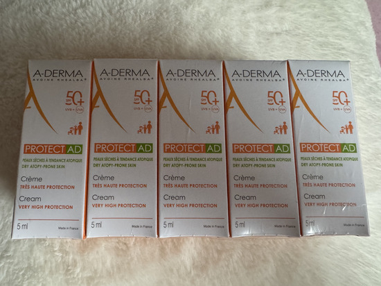 SAMO 390 do 10.10 A derma spf 50+ protect ad