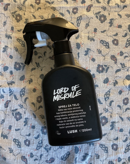 Lush Lord of Misrule sprej za telo