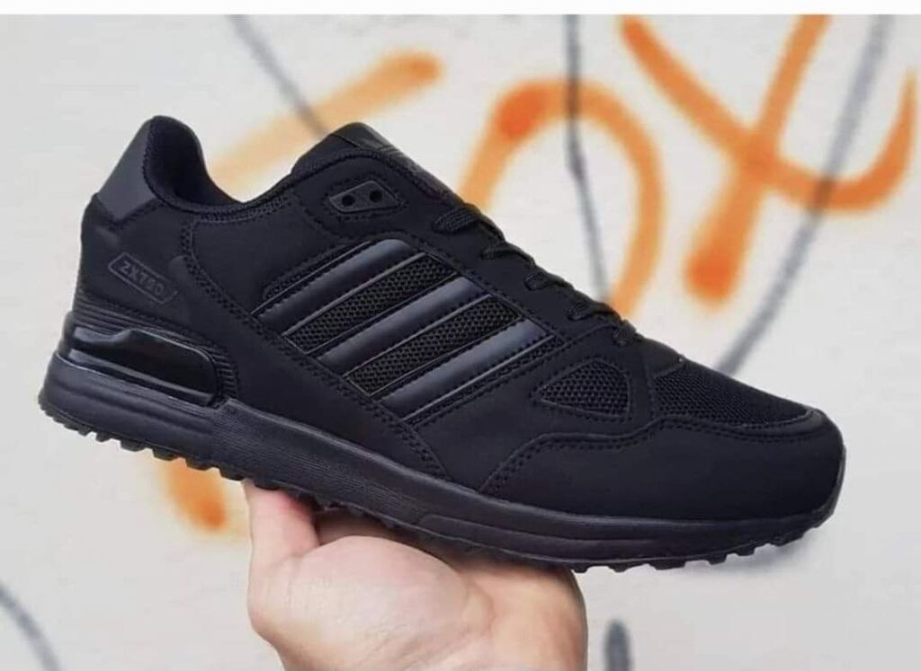 KOŽNE ADIDAS Brojevi 46 Cena 2950 din✅️