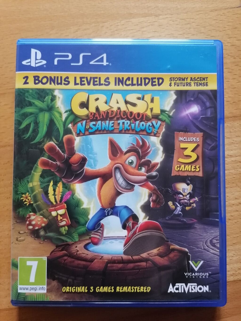 Igrica za sony PS4. Kao nova, par puta korišćena. CRASH BANDICOOT