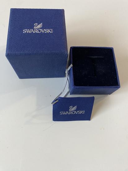 Swarovski kutija za prsten ili privezak NOVO