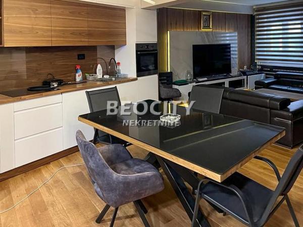 Četvorosoban stan za izdavanje, 120m2, 1.250€