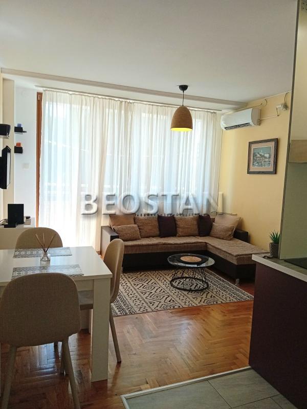 Bulevar Umetnosti, Trosoban stan za izdavanje, 58m2, 800€