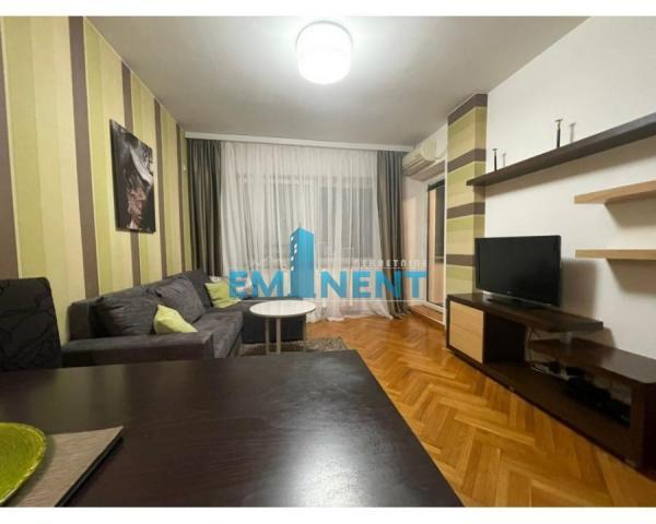 Strahinjića Bana, Jednoiposoban stan za izdavanje, 40m2, 850€