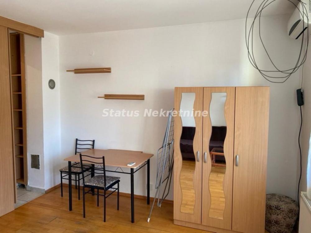 Jednosoban stan za izdavanje, 30m2, 300€