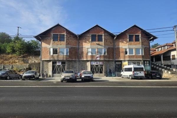 Milosava Vlajića, Kuća na prodaju, 1000m2, 550.000€