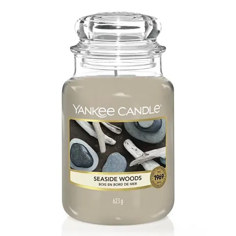 Seaside Woods - Yankee Candle mirisna sveća L (limun, narandžin dvet, bagrem...)