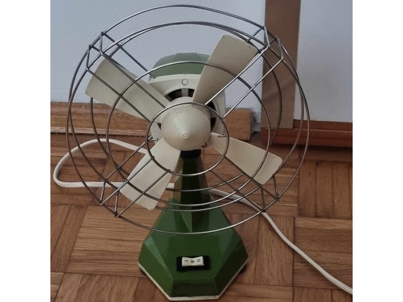 STARI VENTILATOR ILKA DDR