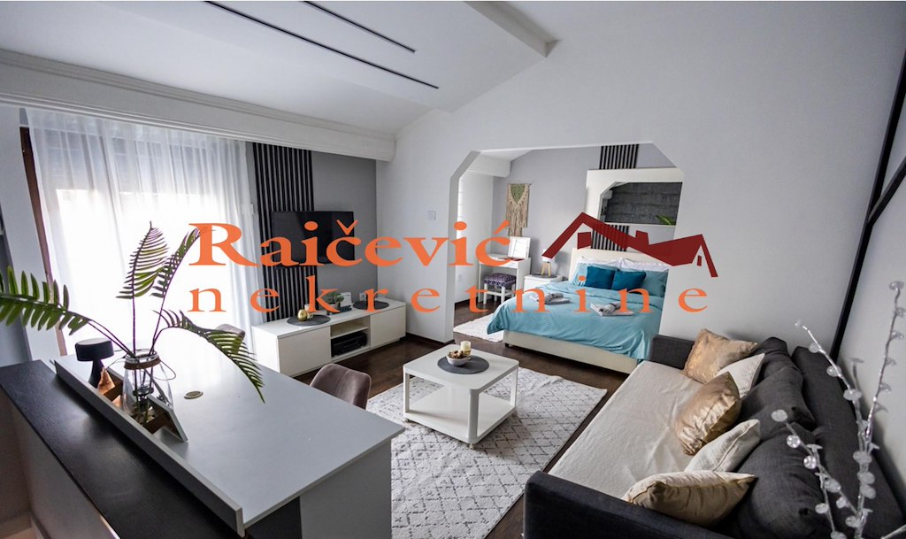 STARI GRAD DORCOL 60m2 , T , 189000e