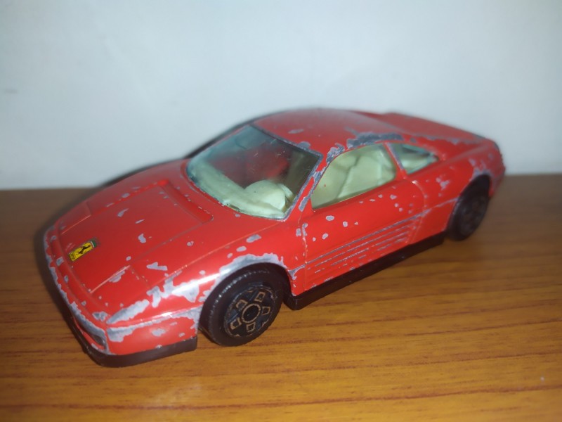 Burago Ferrari 348 tb 1/43