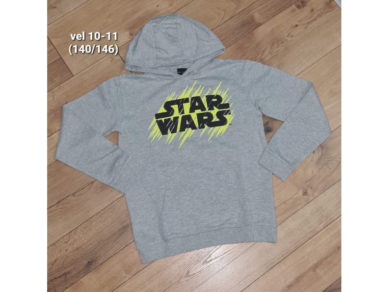 Star wars duks 140/146 (10-11) kao nov bez mana