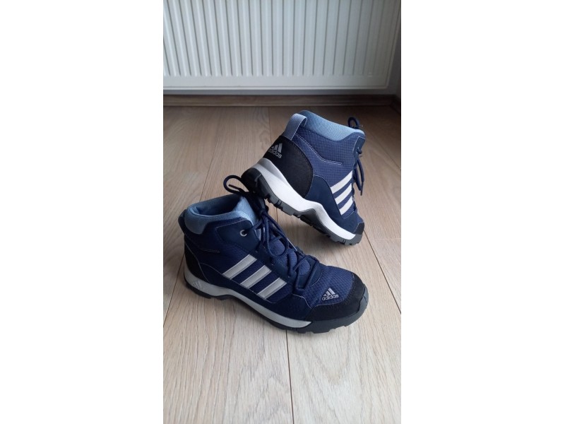 Decije cipele ADIDAS vel. 38 (23.5cm) - Izuzetne