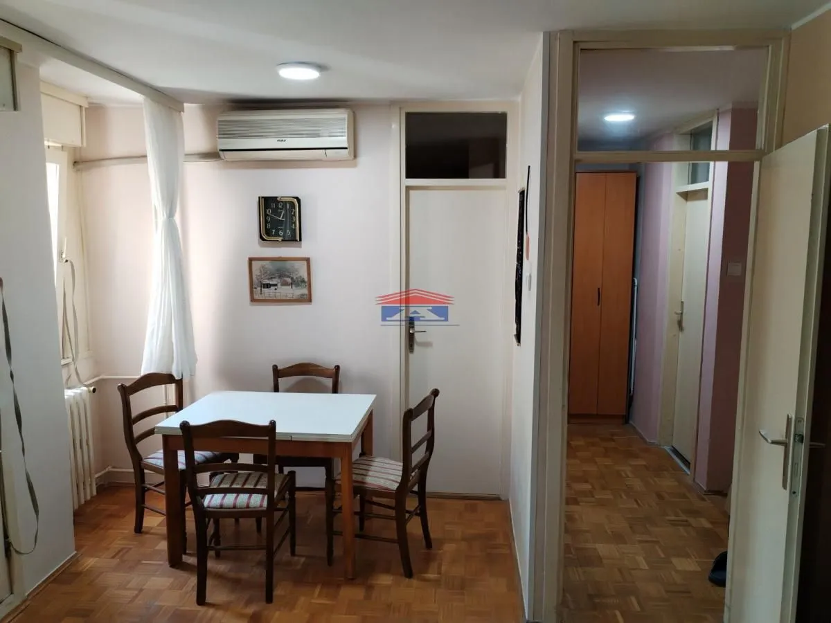 Izdavanje, dvosoban stan, 40m2, Novo naselje, Novi Sad