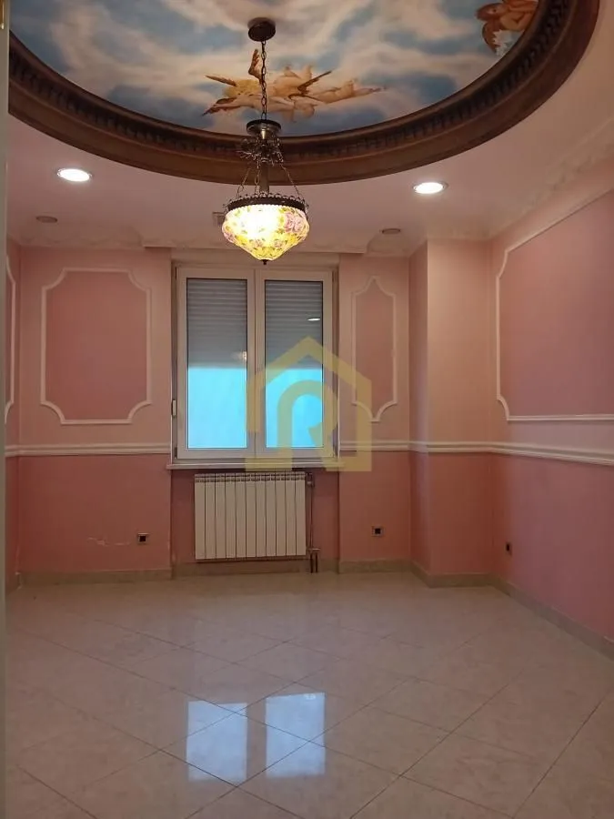 Izdavanje, poslovni prostor, 75m2, Senjak, Beograd