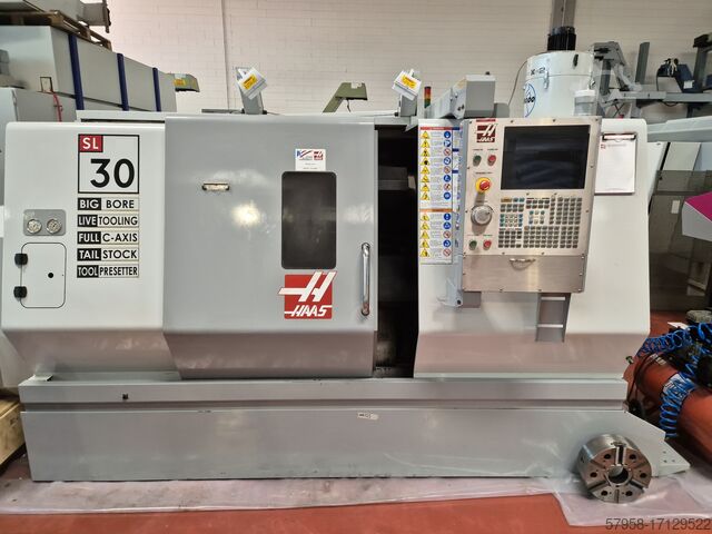 CNC struganje - Živi alati
Haas SL30