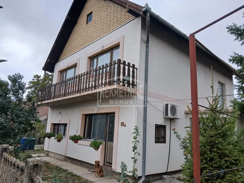 Prodaja, kuća, 150m2, Novo Selo, Subotica