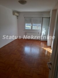 Bulevar Evrope-Odmah Useljiv Dvosoban stan 47 m2 sa Lepom Terasom-065/385 8880