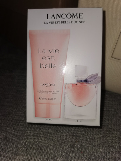 Lancome la vie est belle