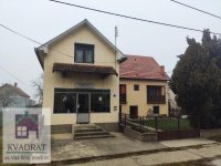 Kuća 178 m² + pomoćna kuća sa lokalom 98 m², 4,16 ari, Obrenovac, Stubline – 95 000 €