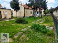 PLAC ZA IZGRADNJU SA STARIM OBJEKTOM, Obrenovac, 7 ari - 200 000 €