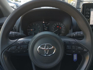 TOYOTA YARIS 1.0