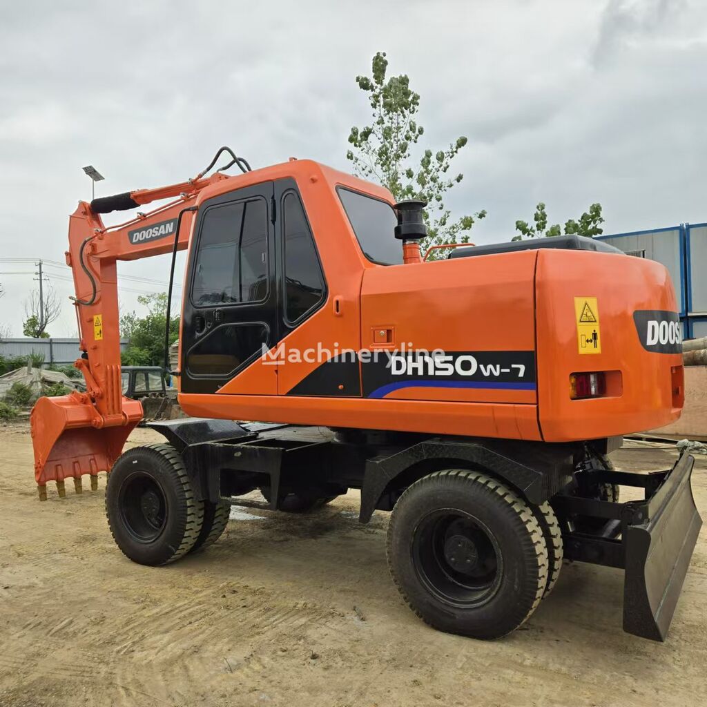 Doosan DH150W bager točkaš