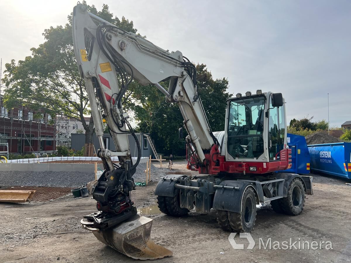 Prodaje se Takeuchi TB295W bager točkaš na aukciji