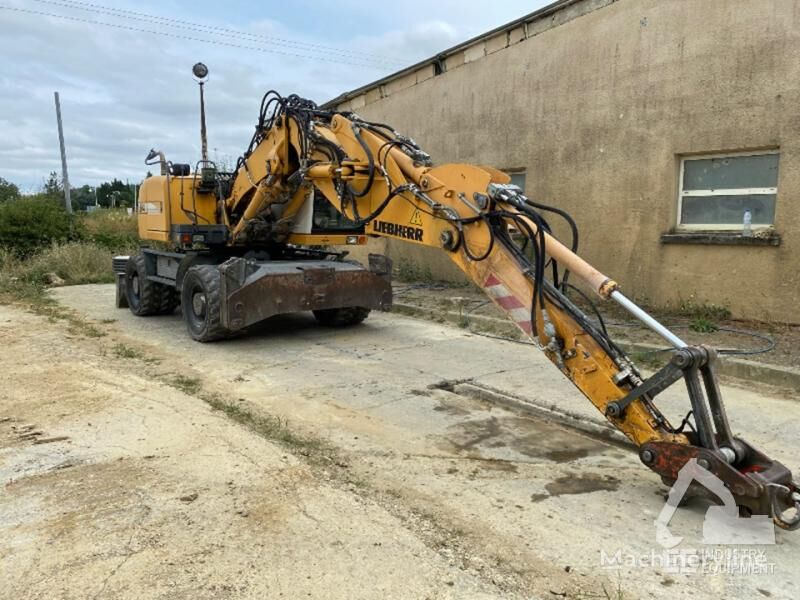 Liebherr A 314 bager točkaš