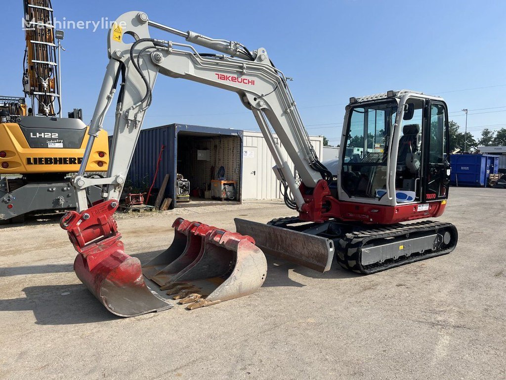 Takeuchi TB 370 Löffelpacket , Powertilt mini bager